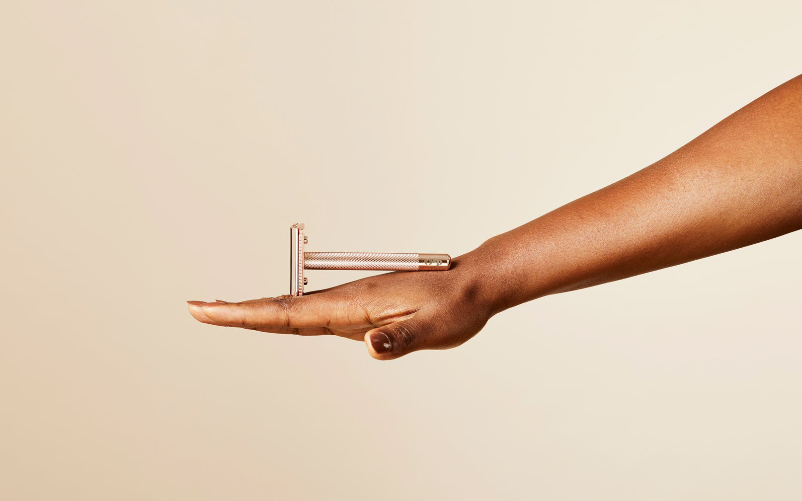 Anatomy of THE SINGLE Sensitive Skin Razor | OUI the People